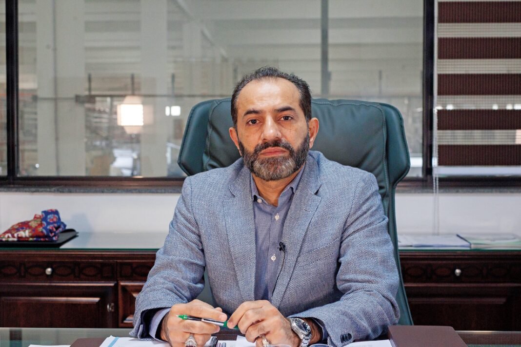 Muhammad Saqlain. CEO. Maheen Textile discusses his experience with ...